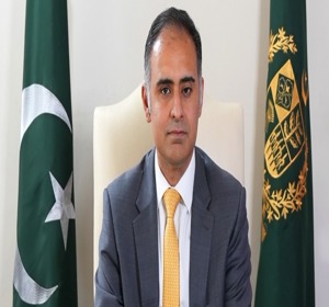 Bilal Azhar Kayani assumes charge as Minister of State for Finance